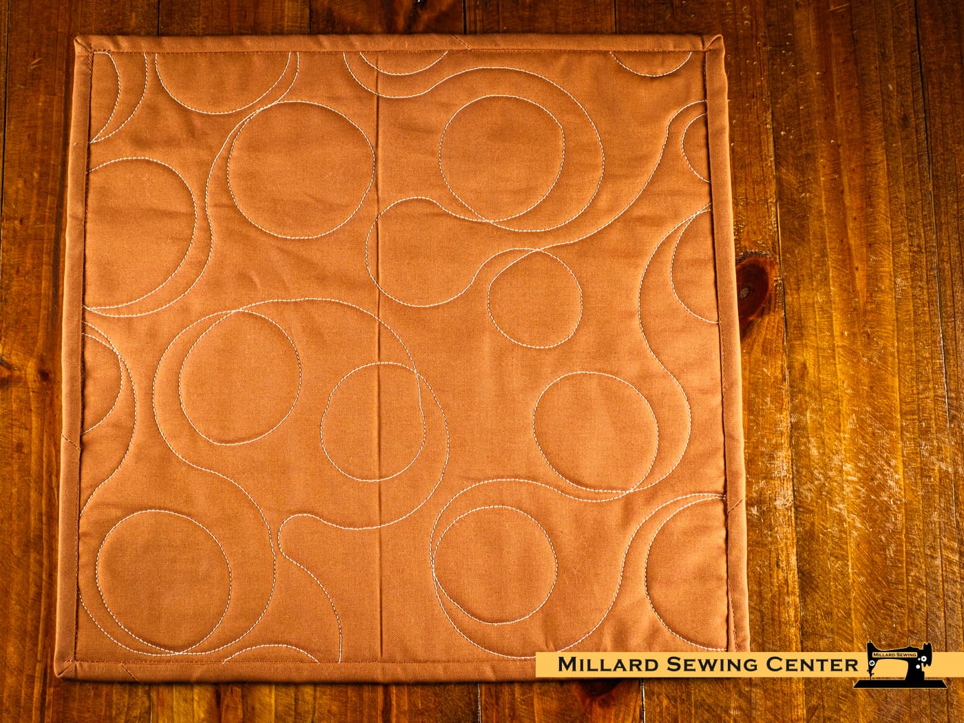 Fast & Fabulous, Circle Meander – Millard Sewing Center